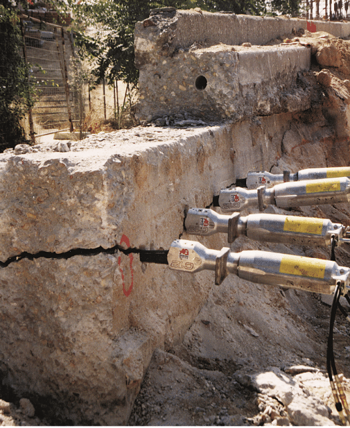 Hydraulic breakers | DARDA